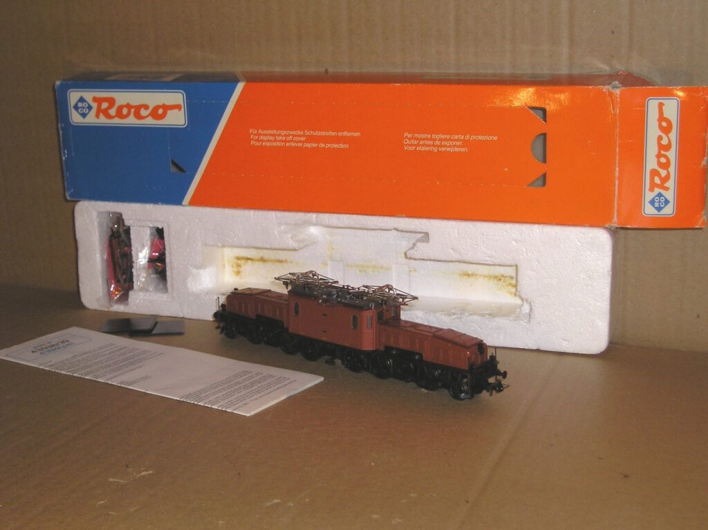 EL0257 Roco 43538? Swiss SBB Ce6/8 crocodile brown 14253 excellent used ...