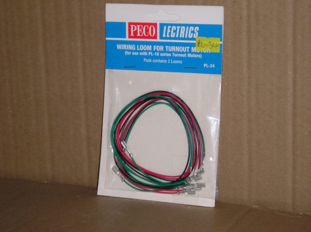 Peco PL-34 wiring loom for point motors, new in packet. – Zetland Model ...