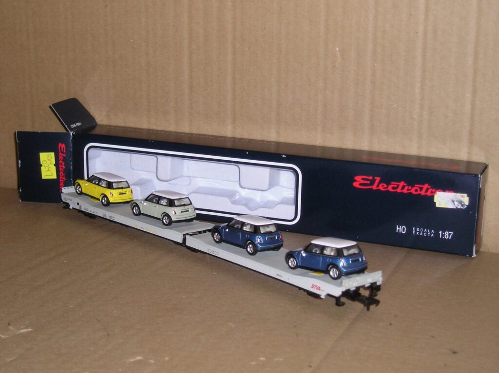 EW0297 Electrotren 6303 France SNCF STVA auto wagon, excellent used ...