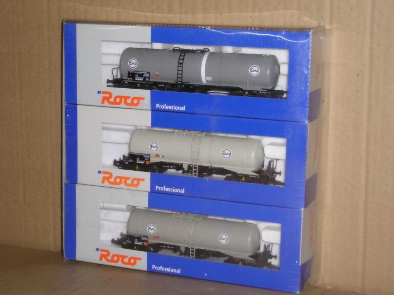 EW0525 “HO” Roco 45987 German DB “EVA” tanker wagon set of 3, excellent ...