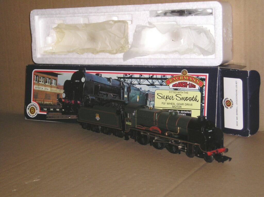 BL0070 Bachmann 31-405 BR(SR) Lord Nelson class 30852 Sir Walter ...